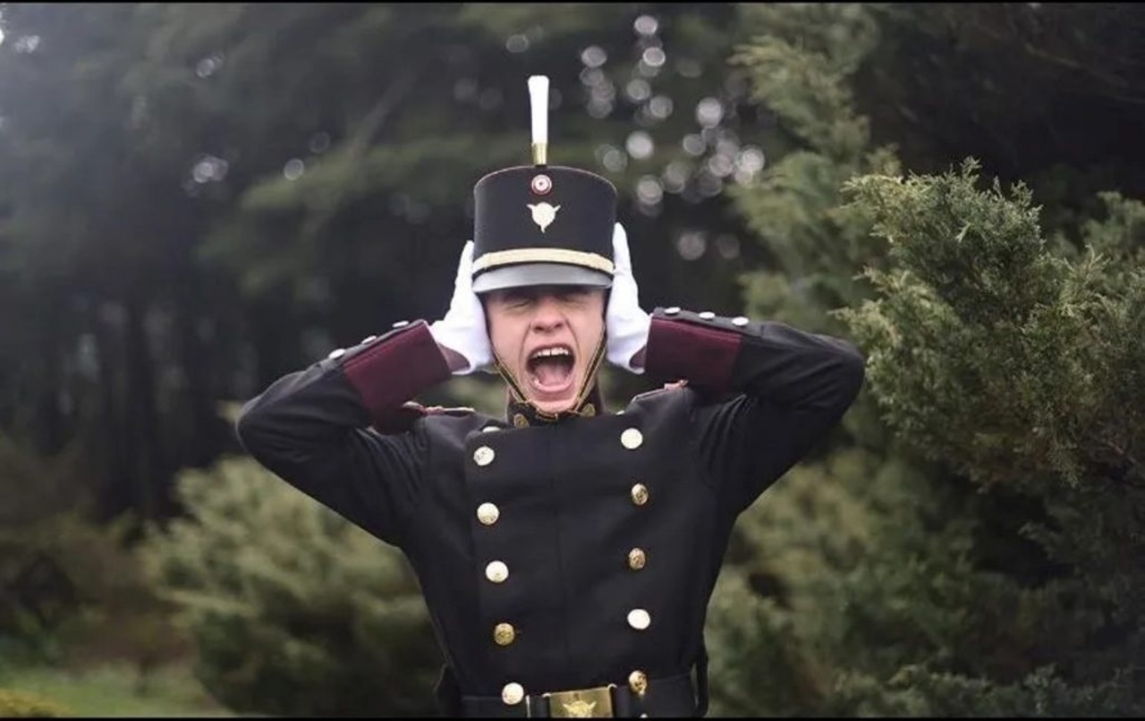 Heroico, una mirada atrevida a la milicia - Mundo Querétaro